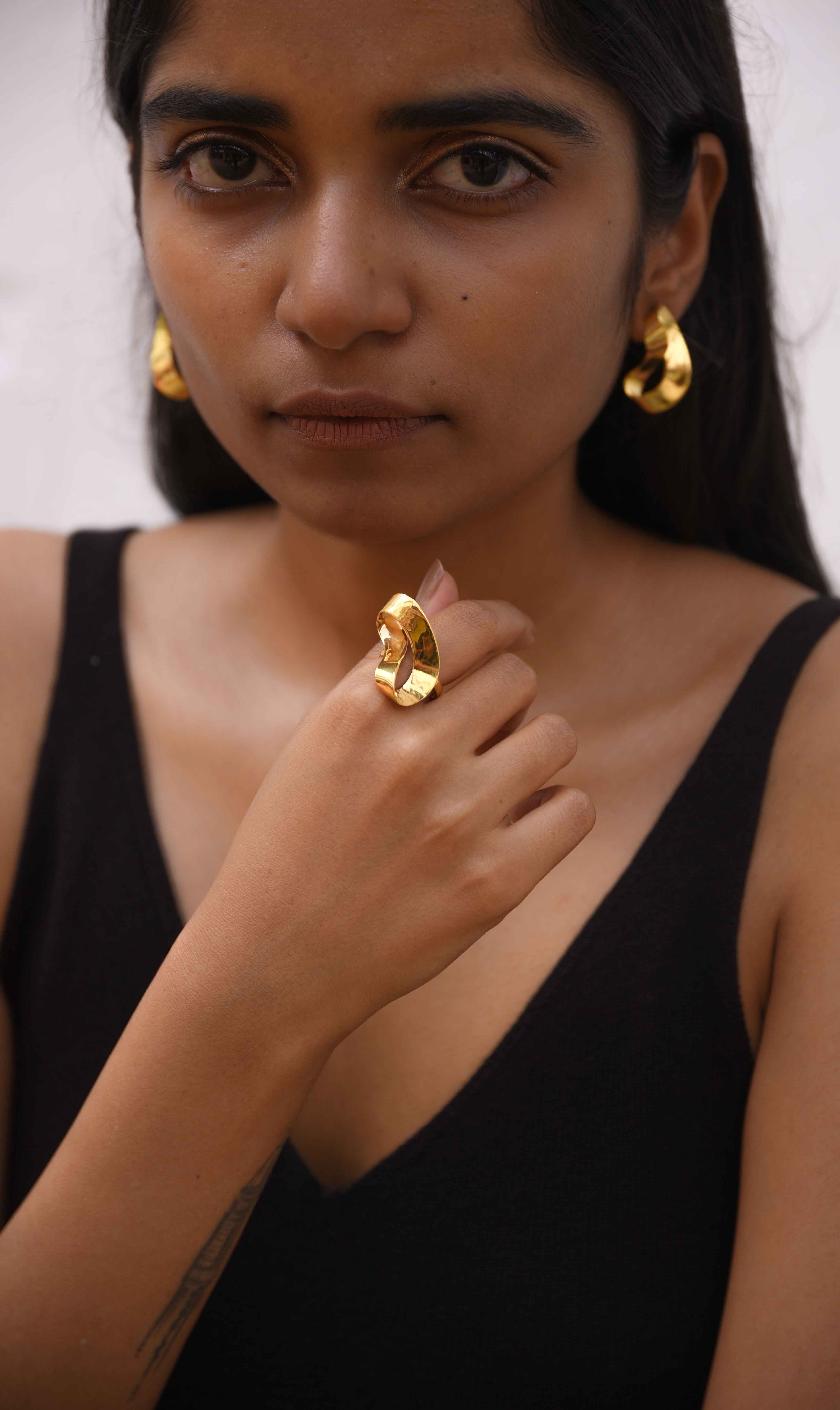 Fold Ring - Gold – KIRA The Label